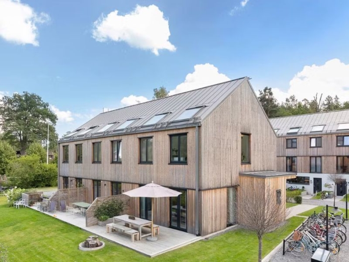 Family Modular Houses in United Kingdom - Prefab Eco Home